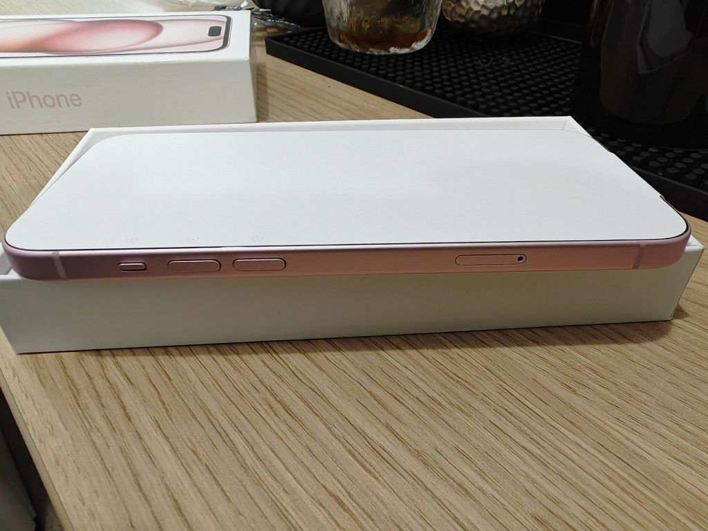 iphone 15plus 粉色 128G NGA玩家社区