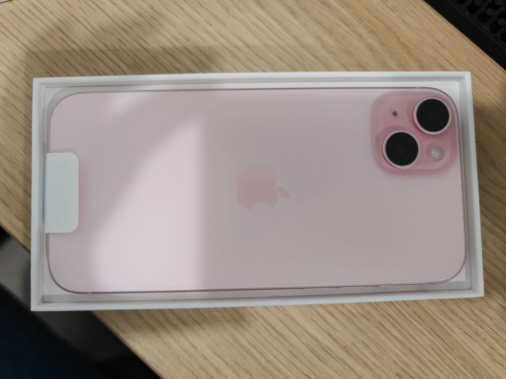 iphone 15plus 粉色 128G NGA玩家社区