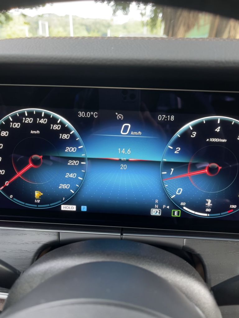 [车版专栏-提车作业] 奔驰E300L改款2023豪华运动版,简单提车作业 NGA玩家社区