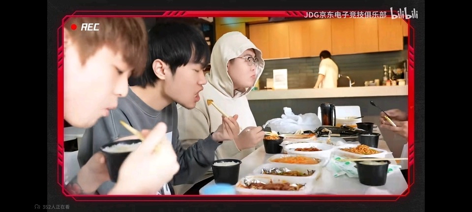 [国际赛事]看jdg的纪录片发现了一个传奇地点 NGA玩家社区