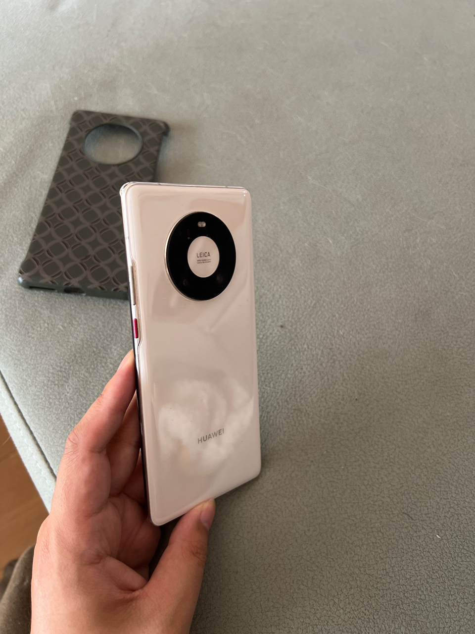 收一台mate40pro或者mate40rs保时捷 NGA玩家社区