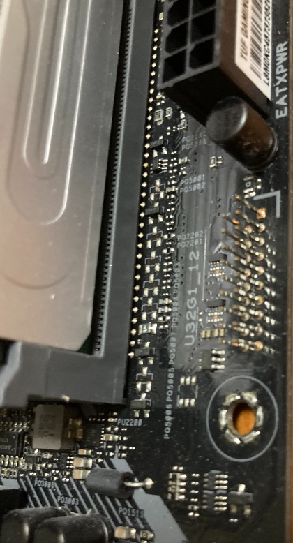 [硬件求助] 被主板上的前置USB口气到脑溢血 NGA玩家社区