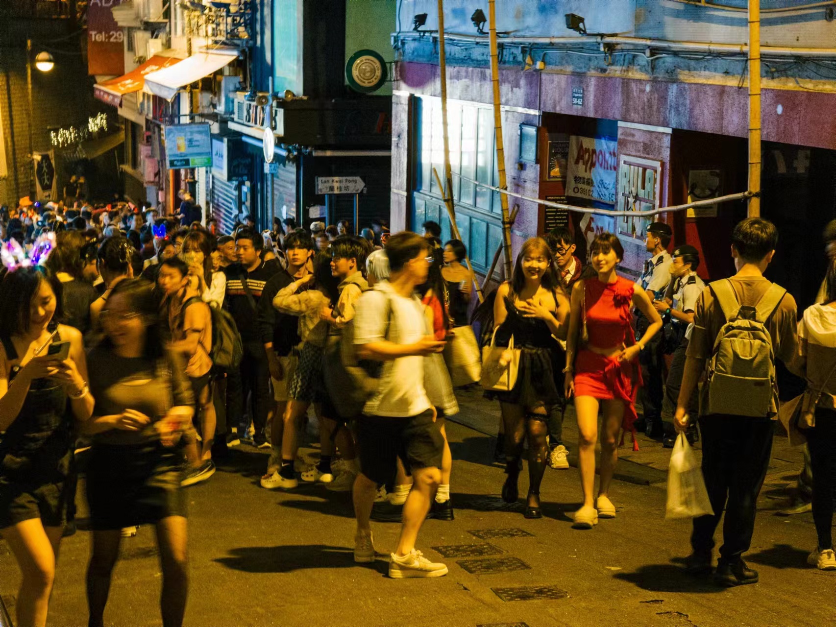 用手机，拍立得和M43相机拍的，香港到此一游和万圣节照片。。。 NGA玩家社区