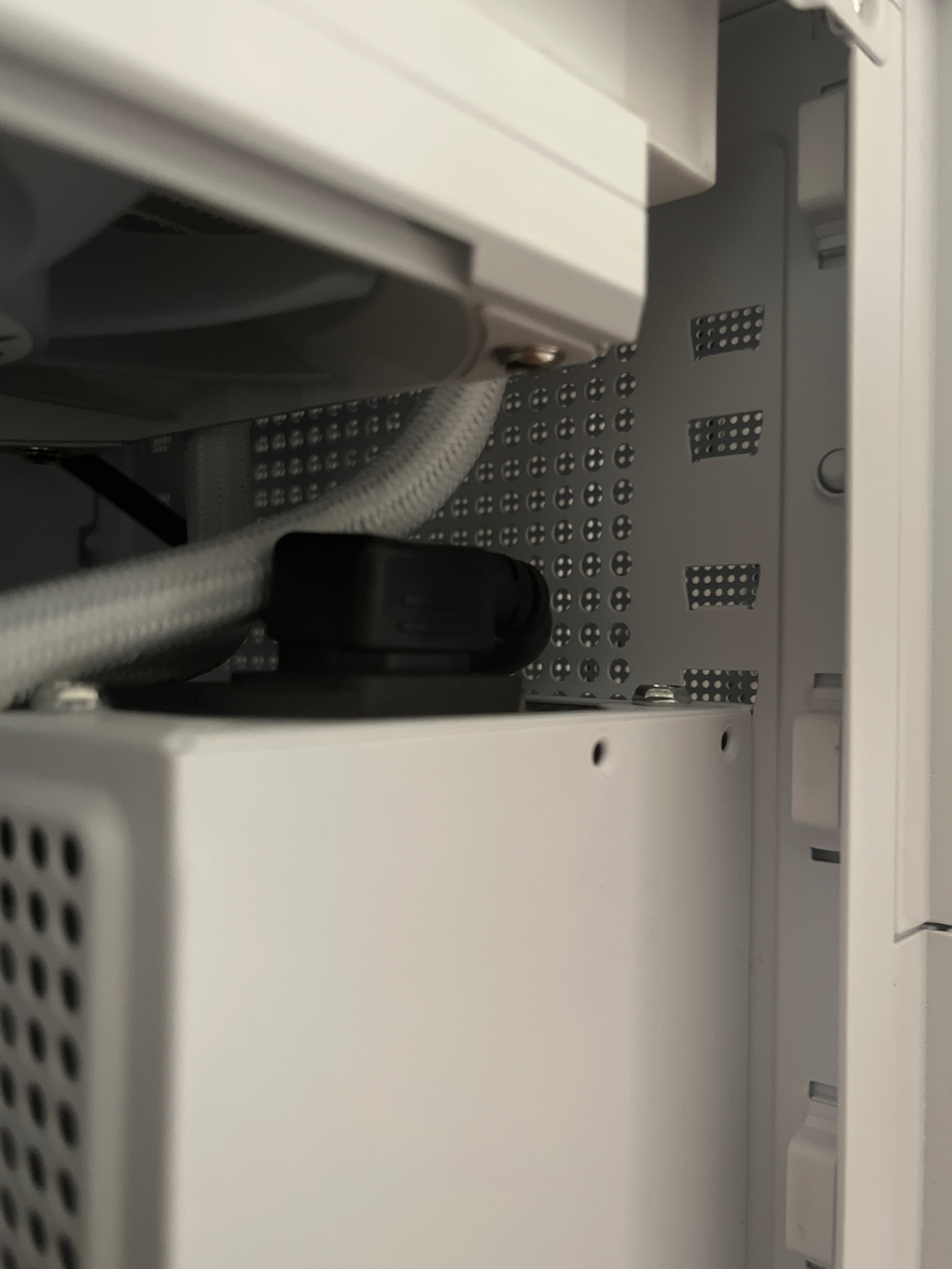 关于A360水冷的接线狗命啊哥哥们！ NGA玩家社区