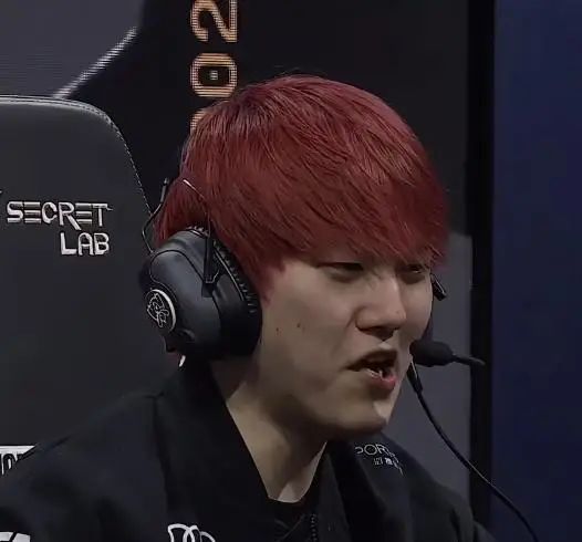 [国际赛事]我知道为什么某群体要认爹T1了 NGA玩家社区