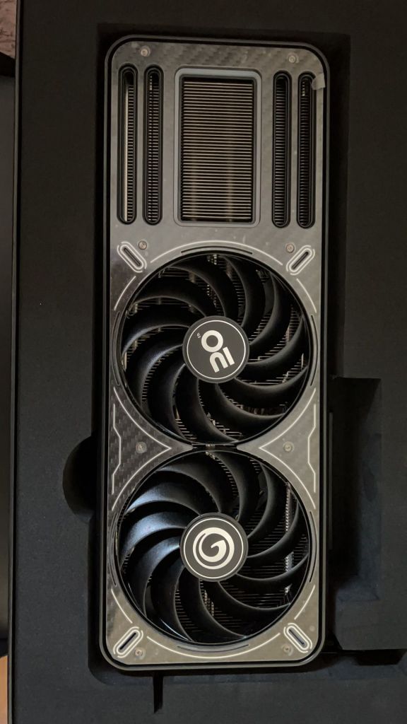 影驰 RTX 4090 20周年 碳纤维限量版简单开箱&上机 NGA玩家社区