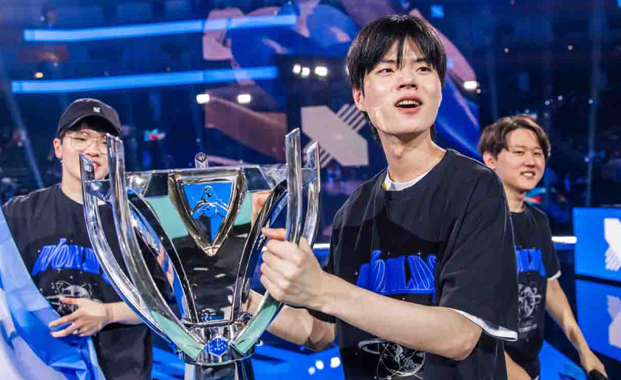 [外赛区赛事] Deft将入伍时间推迟到2025年，明年将继续征战职业赛场 178