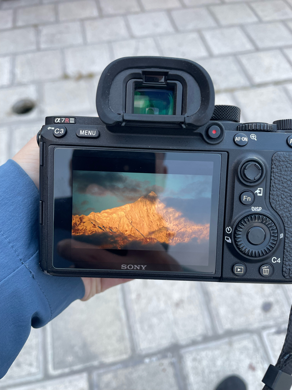 收一台a7r3或者r4 178