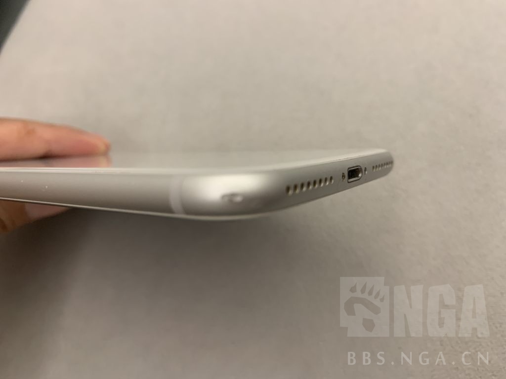 出一台苹果iphone8Plus 64G 银白色 NGA玩家社区
