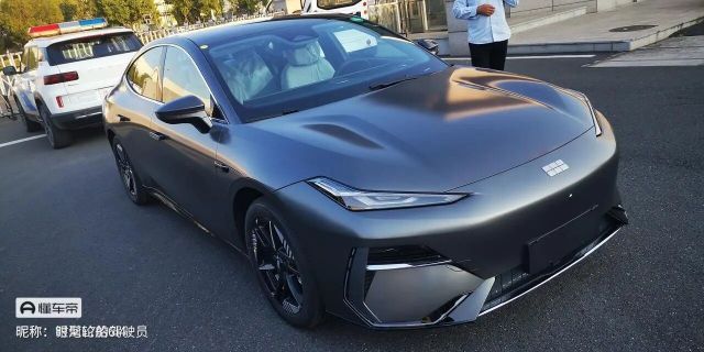 看了 yyp 那个银河 e8 的视频，低风阻也能很好看 178