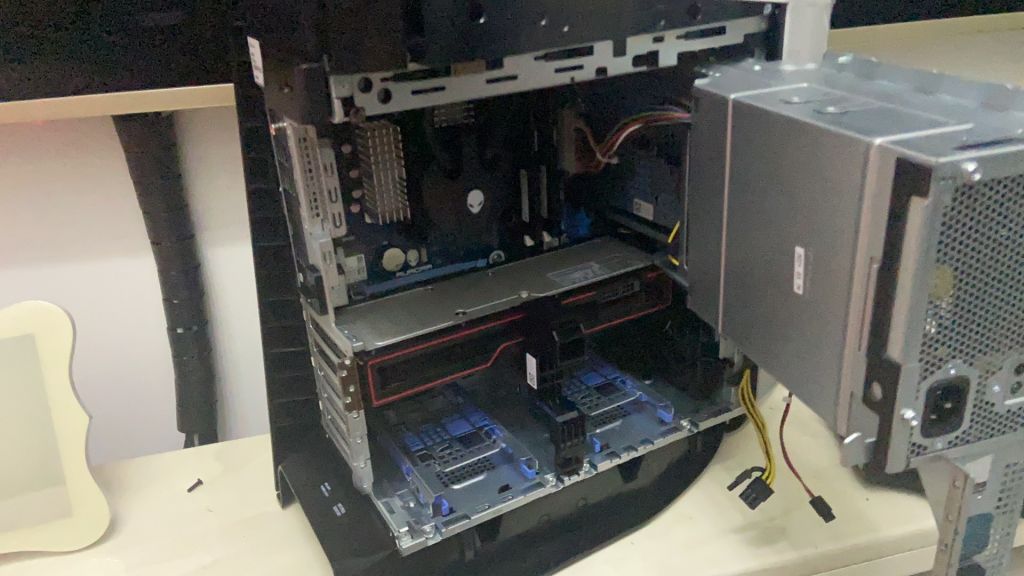 出一张67xt公版，箱说全，21年初的矿，省流1400包顺丰 NGA玩家社区