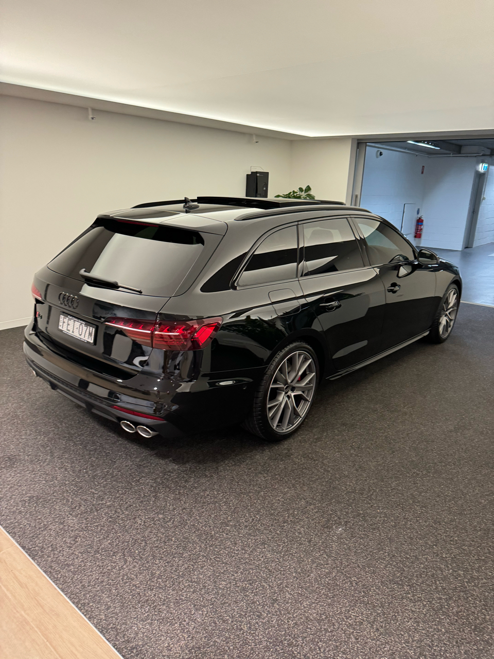 四年第二台瓦罐 S4 Avant提车作业 NGA玩家社区