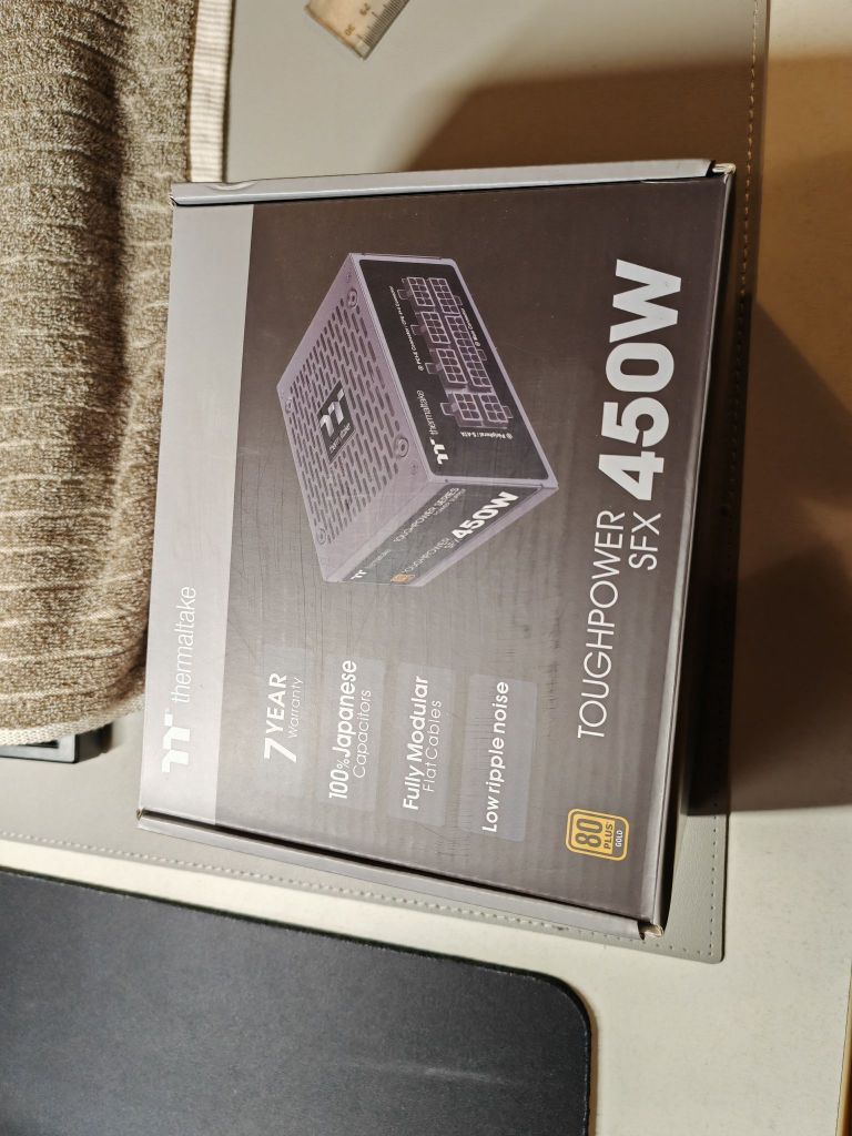 出个基本全新的itx小电源，tt 钢影 sfx 450w NGA玩家社区