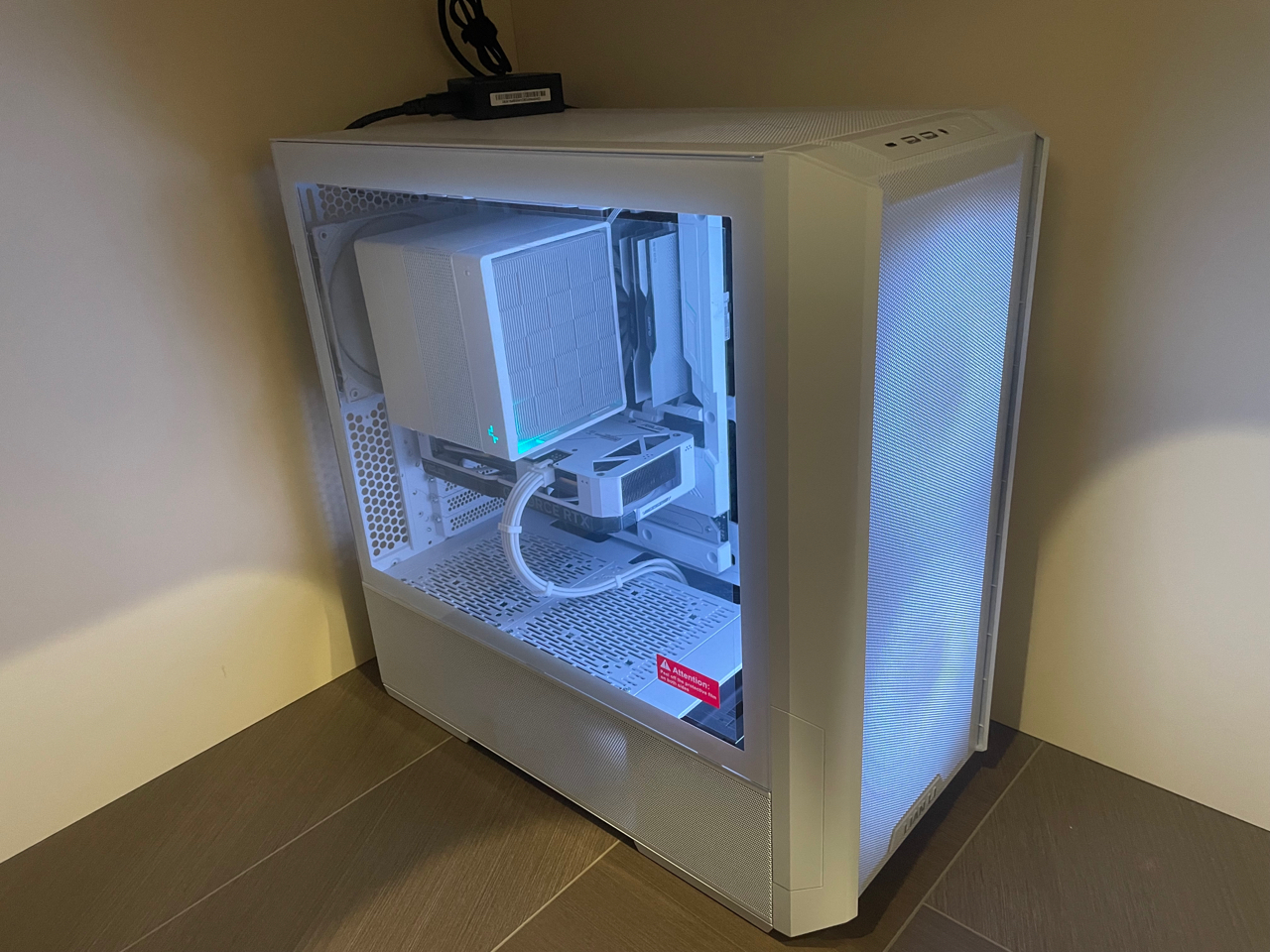 [作业贴] 纯白主题：背插机箱L216R×背插主板B760-BTF(普普通通办公主机4060Ti DUAL) NGA玩家社区