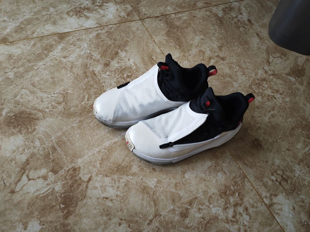 100元包邮 Jordan官方耐克乔丹JUMPMAN hustle男实战篮球鞋冬季运动气垫缓震AQ0394 178