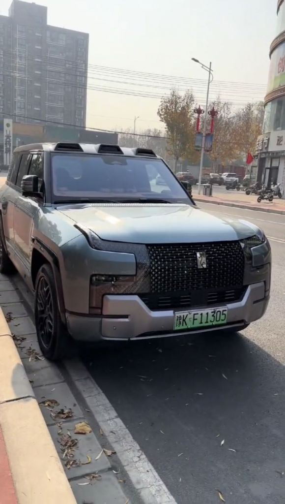 我靠，见到上牌的仰望u8了！ NGA玩家社区