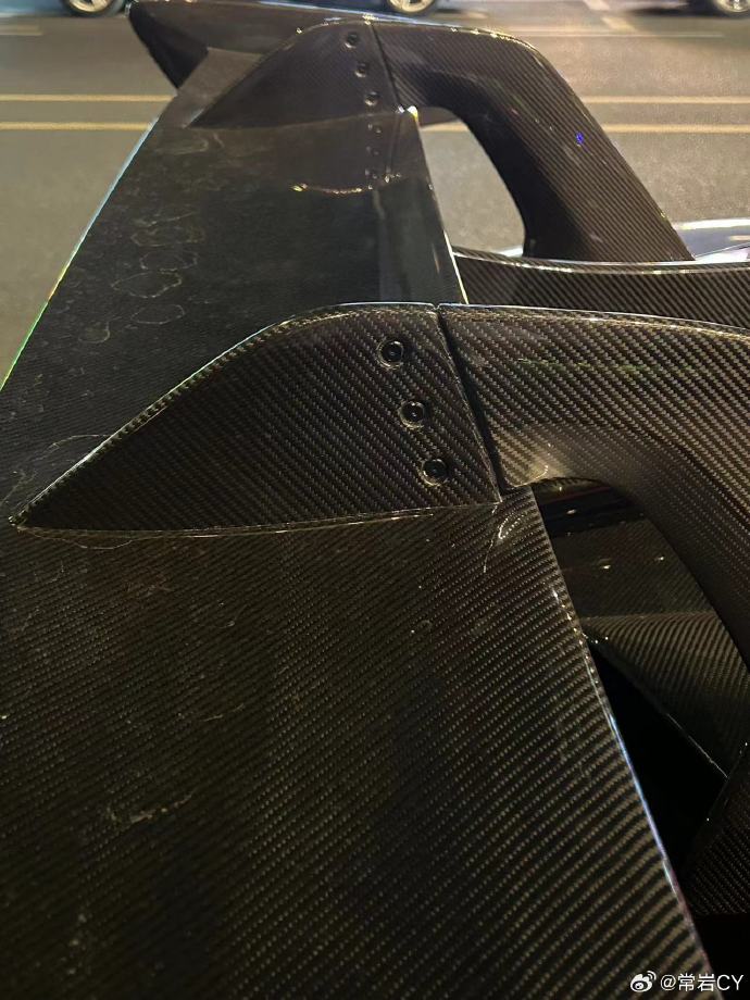 仰望u9这个尾翼也太大了点吧 NGA玩家社区