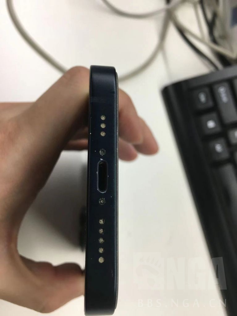 出自用iPhone13，128G 午夜色 2750 NGA玩家社区