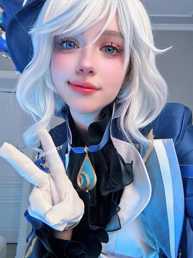 [Cosplay] 目前见过的最还原的芙宁娜cos 178