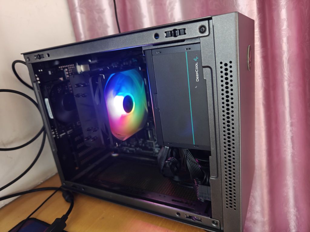 武汉本地出套5600g核显主机 178