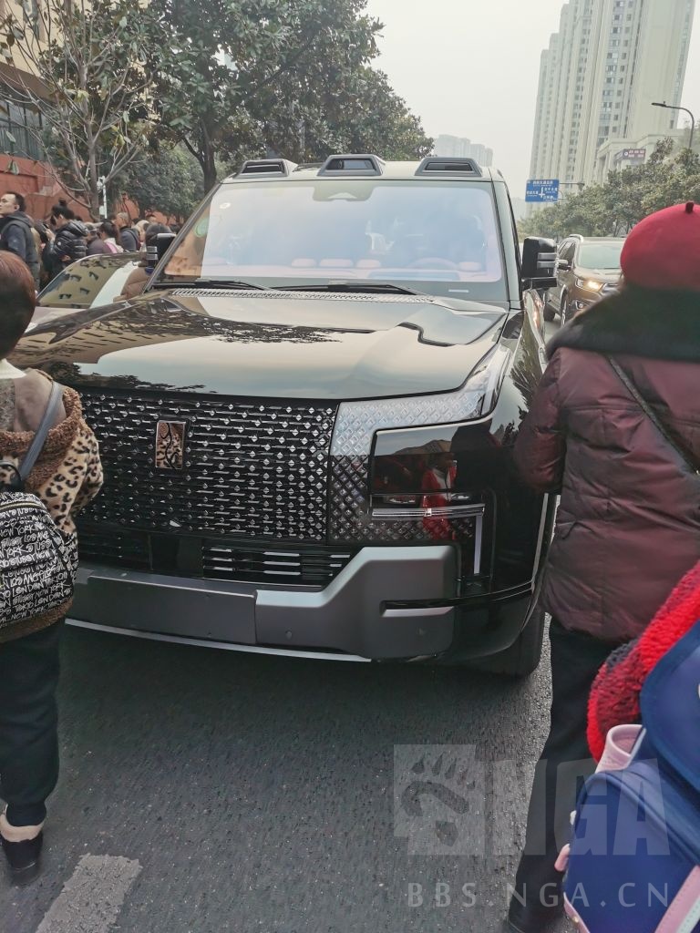 已经有家长开着U8接娃儿了 NGA玩家社区