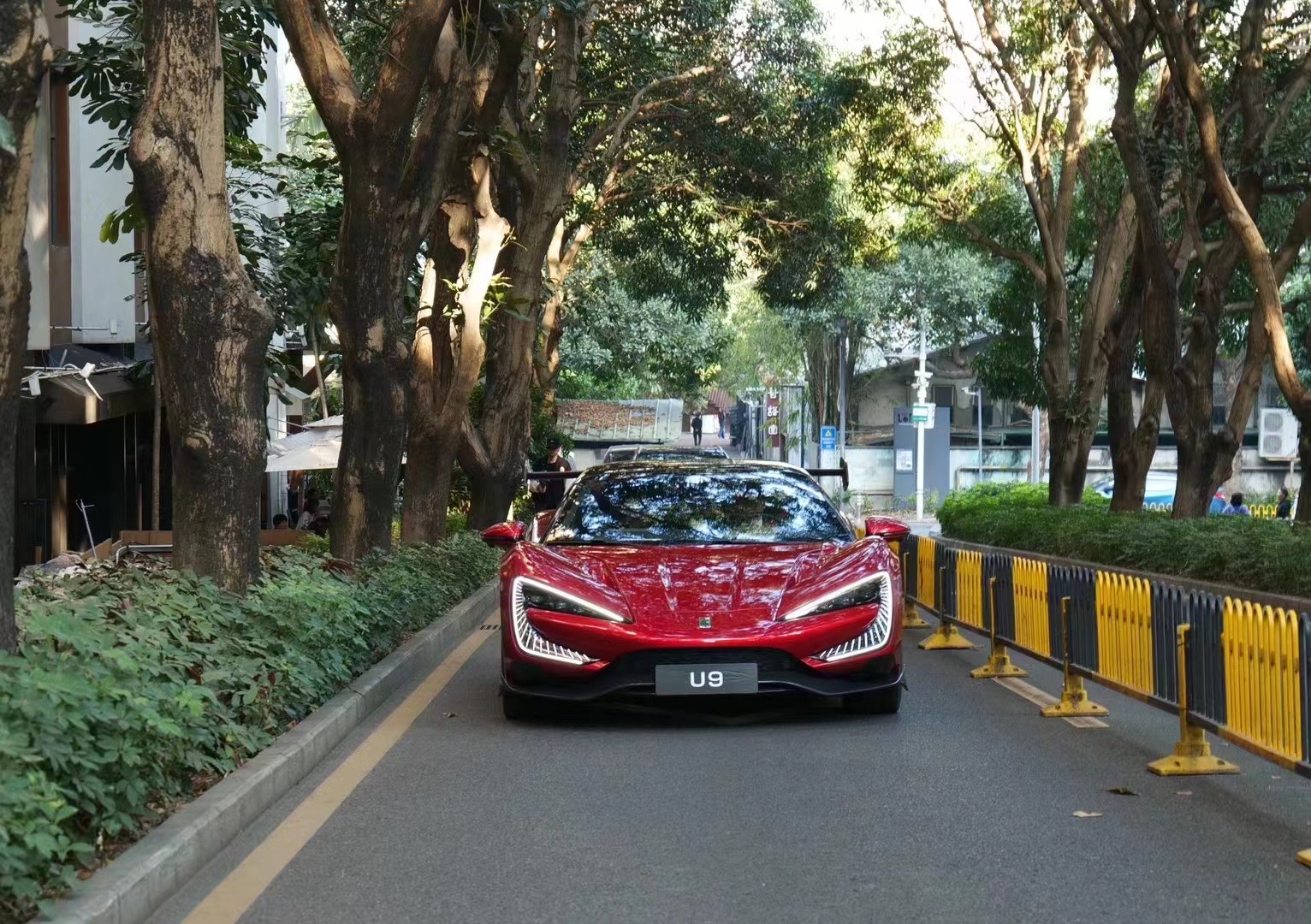 仰望u9好像偷偷开启盲定了，定金10w 178