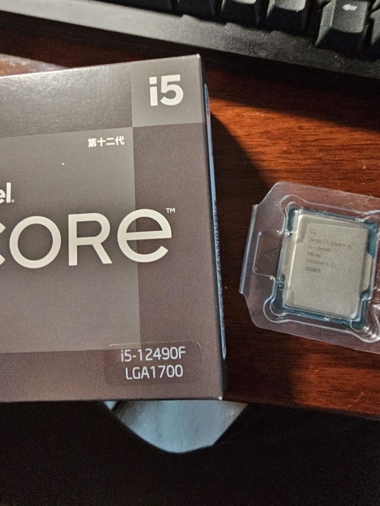 出一块12490f盒装 NGA玩家社区