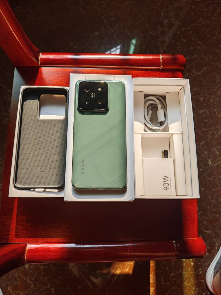 出小米14，白色12+256，岩石青16+512 NGA玩家社区