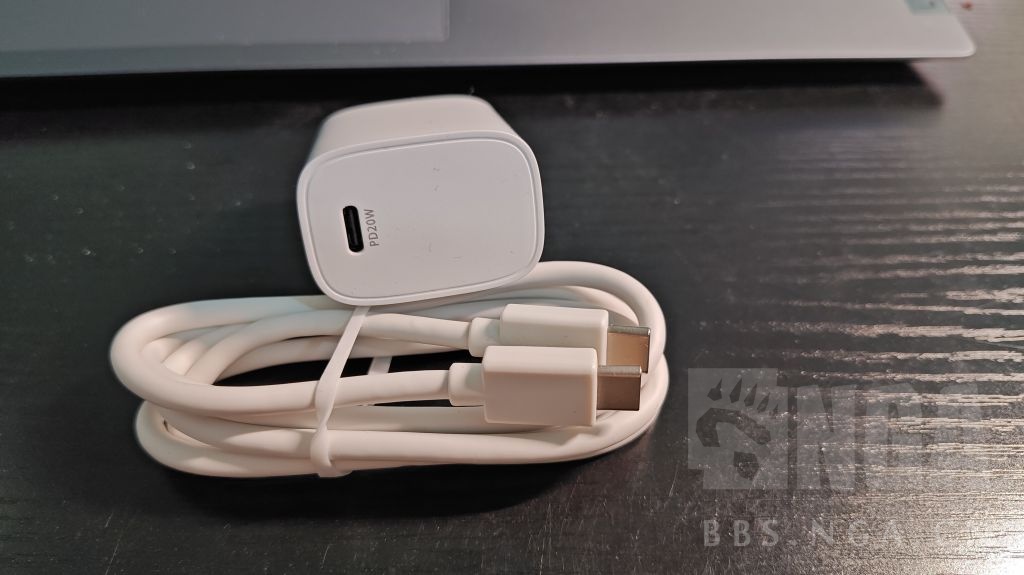 出三台5g 随身WiFi，支持WiFi6 1200Mbps，有线usb3.0共享，可用自己的卡 NGA玩家社区