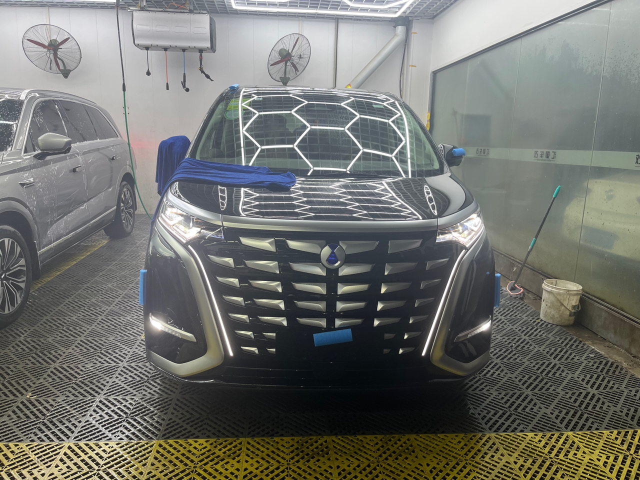 决赛圈：腾势d9和岚图梦想家二选一 NGA玩家社区