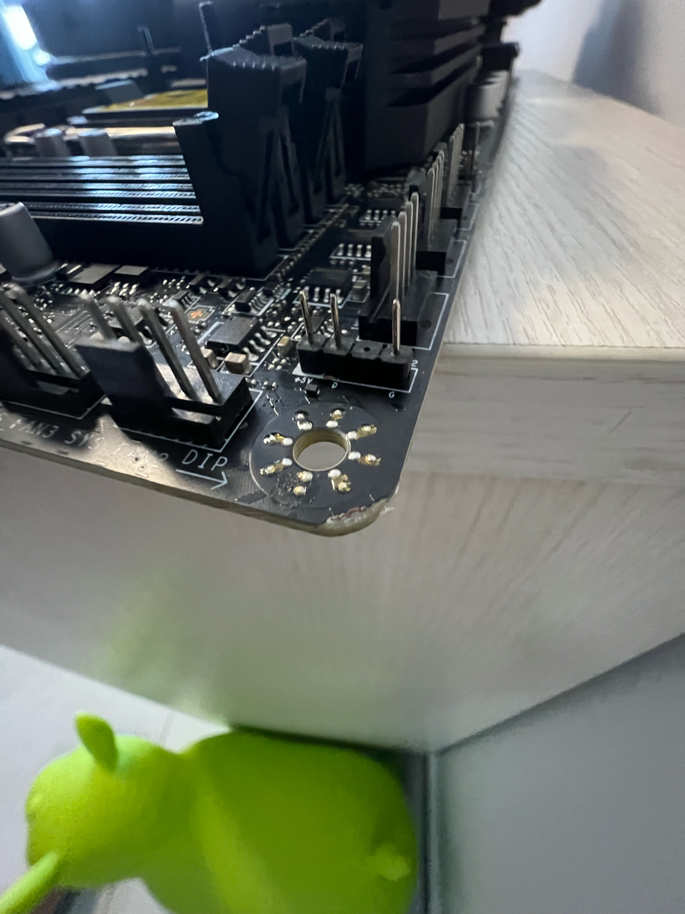 鱼上买了块z690 NGA玩家社区