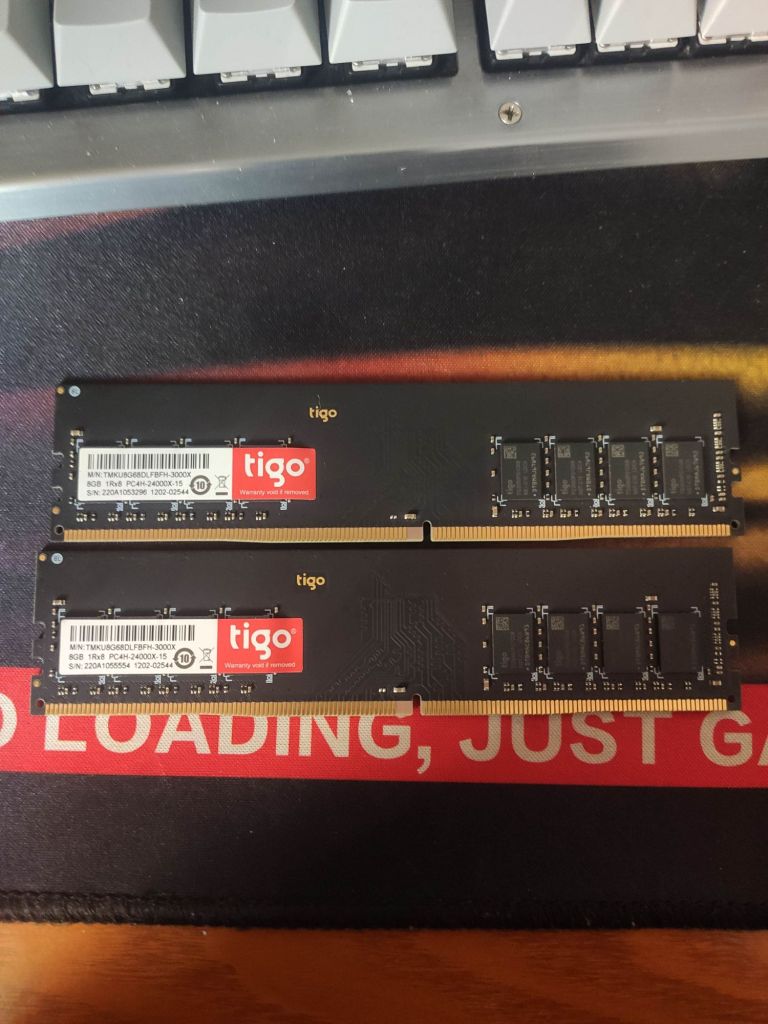 [已出]80包邮一对会蓝屏的金泰克d4 3000 8g NGA玩家社区