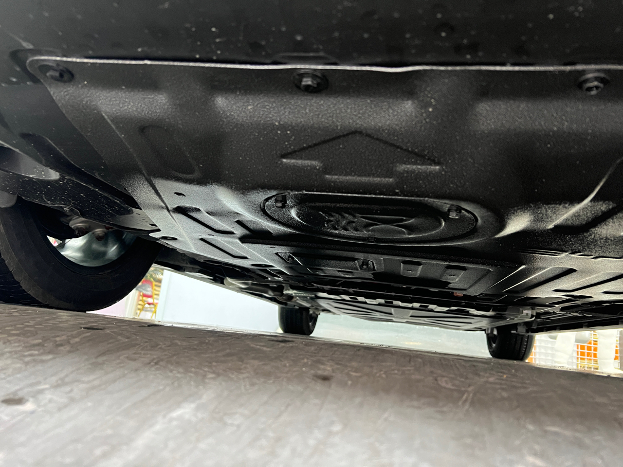 汉dmi提车防1血 178