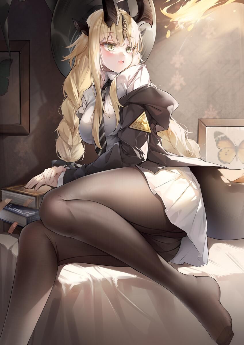 在ACGN二次元作品之中有哪些女角色人设是跟黑丝/白丝所高度绑定？ NGA玩家社区