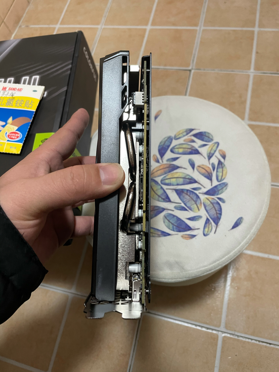 出4060七彩虹灵动mini，itx短卡，24年1月，箱说全有发票已出 NGA玩家社区