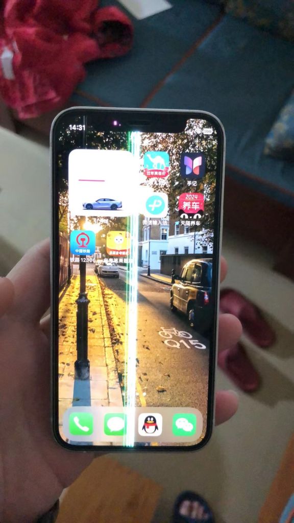 出一台 12mini 屏幕有线 178