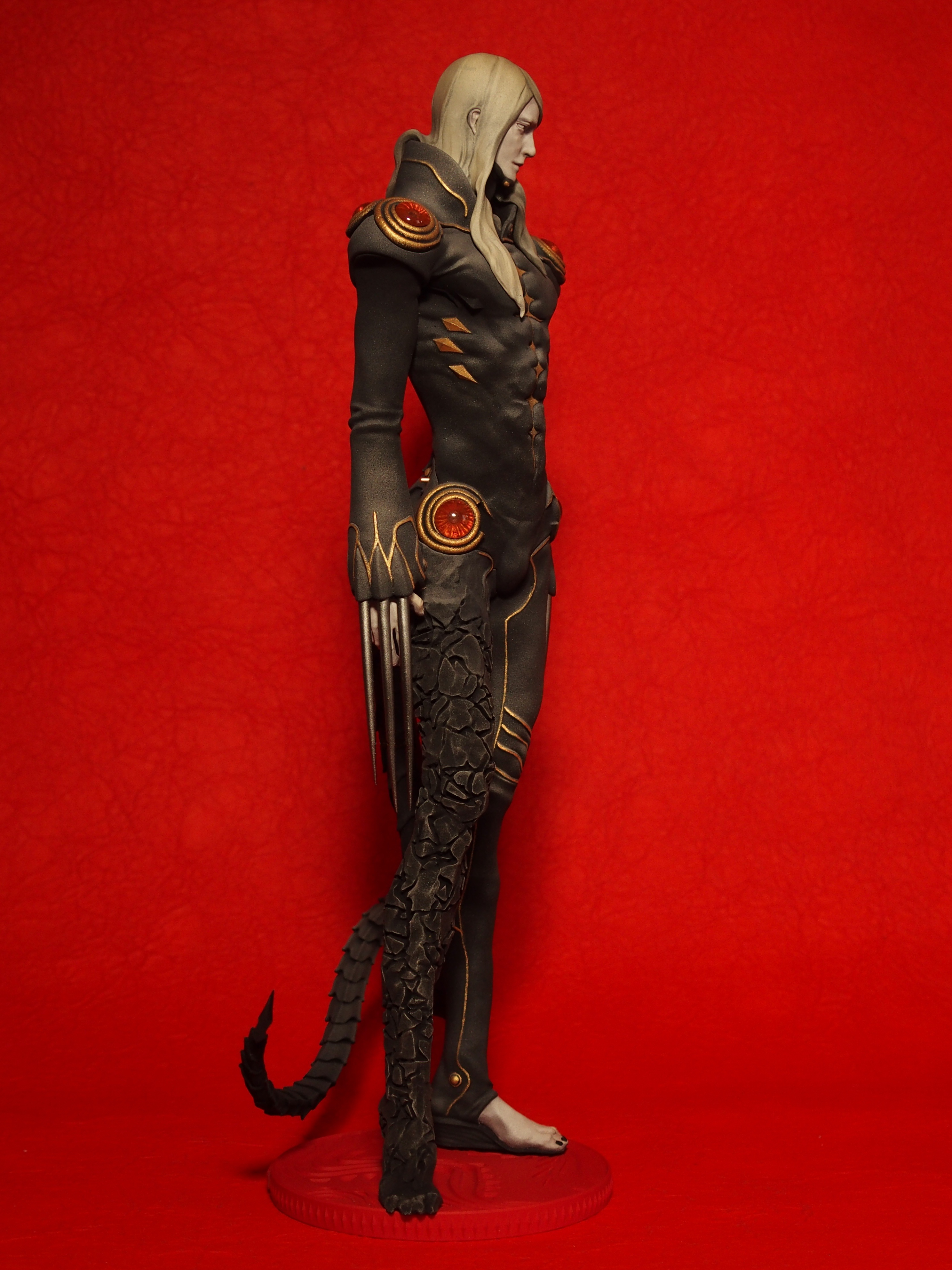 [艺术审美E-] 《特斯卡特利波卡全身像》 原型师：MIDORO NGA玩家社区