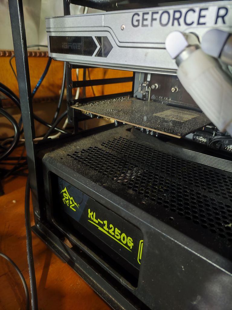 大佬推荐个原生16pin的电源 1000w的 NGA玩家社区