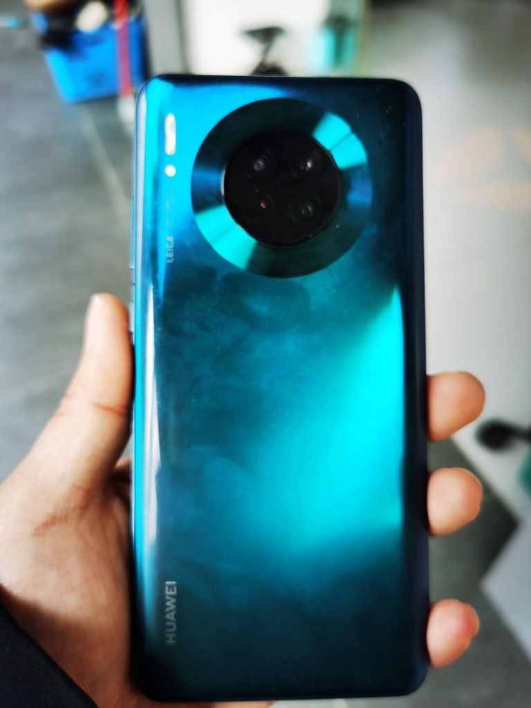 出华为mate30 5G版，8+256，翡冷翠 178