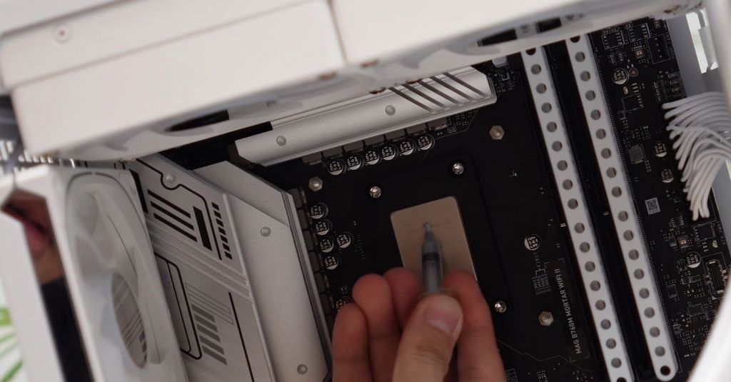 简单喷一下乔思伯Z20这个机箱。 178