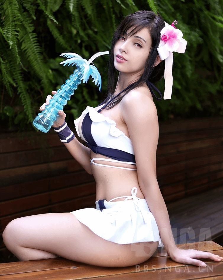 混血美女COS《FF7重生》蒂法：两套泳装身材火辣 NGA玩家社区