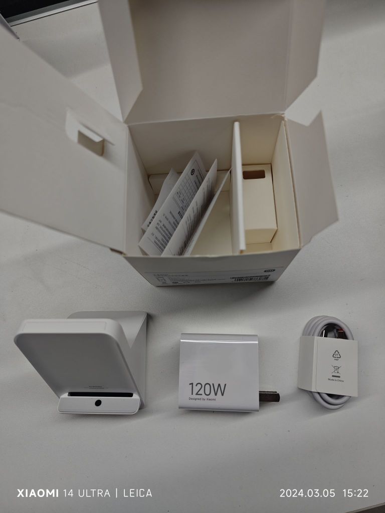 小米新款80W风冷无线充开箱(为了配14U) NGA玩家社区