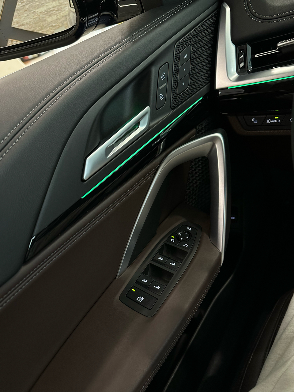 [暂时终结]我要挑花眼了，xc60, x3, 325Li, q5L NGA玩家社区