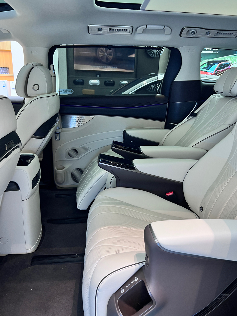 年轻人觉得腾势d9很好看 NGA玩家社区