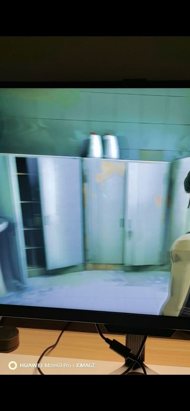 miniled亮光处闪屏是为什么？ 178