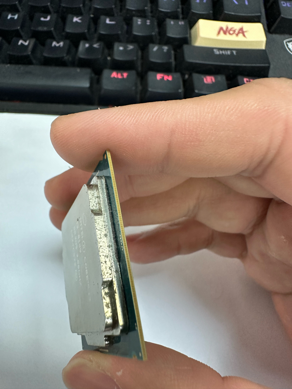 [电脑硬件] I3,8100。省流NGA包邮190，顶盖据说有氧化(生锈？) NGA玩家社区