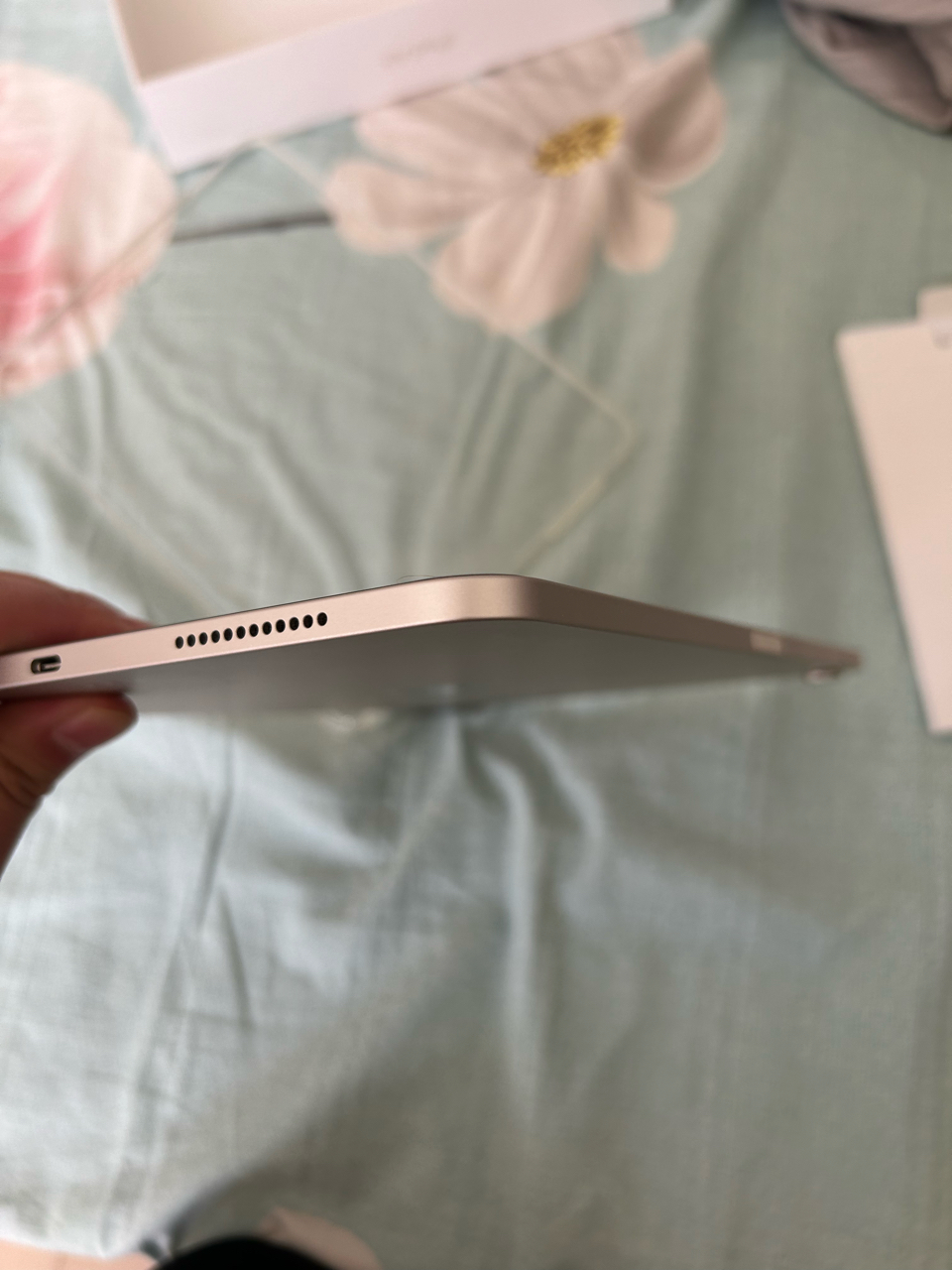 iPad air5 64g wifi 星光色 NGA玩家社区