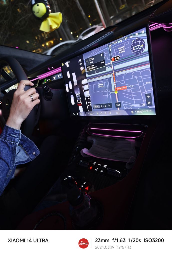 极速拍档买了辆mega，大家车买了辆x9，画风由此不同 NGA玩家社区