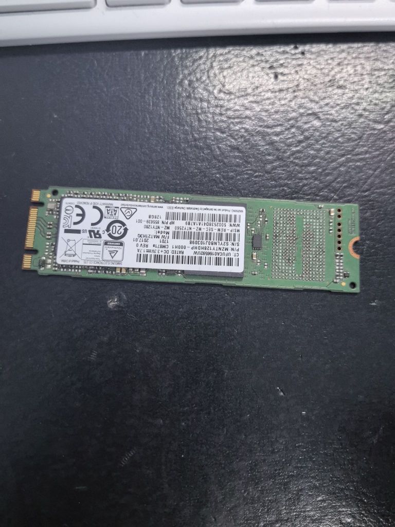 请教一下华硕主板的这两个m2接口有啥区别 NGA玩家社区