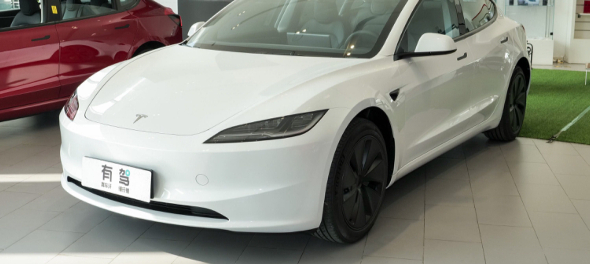 新一代model3P的前脸 座椅 驾驶模式 NGA玩家社区